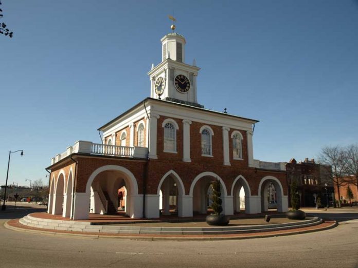 33 Fun Things to Do in Fayetteville (NC) - The Tourist Checklist