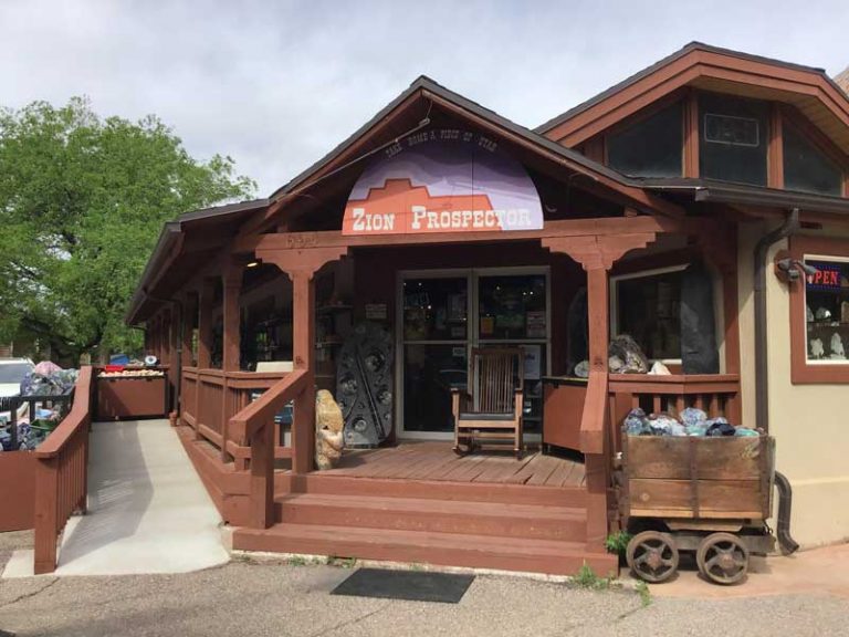 27 Best & Fun Things to Do in Springdale (Utah) - The Tourist Checklist