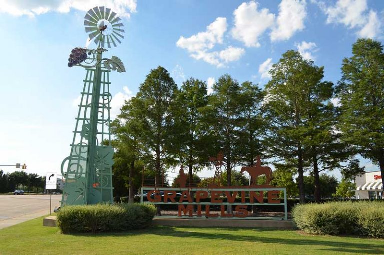 23 Best & Fun Things to Do in Grapevine (TX) - The Tourist Checklist