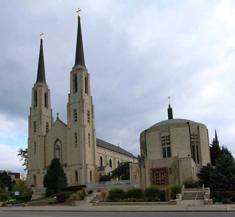 30 Best & Fun Things to Do in Fort Wayne (Indiana) - The Tourist Checklist
