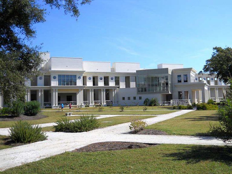 30 Best & Fun Things to Do in Gulfport (MS) - The Tourist Checklist