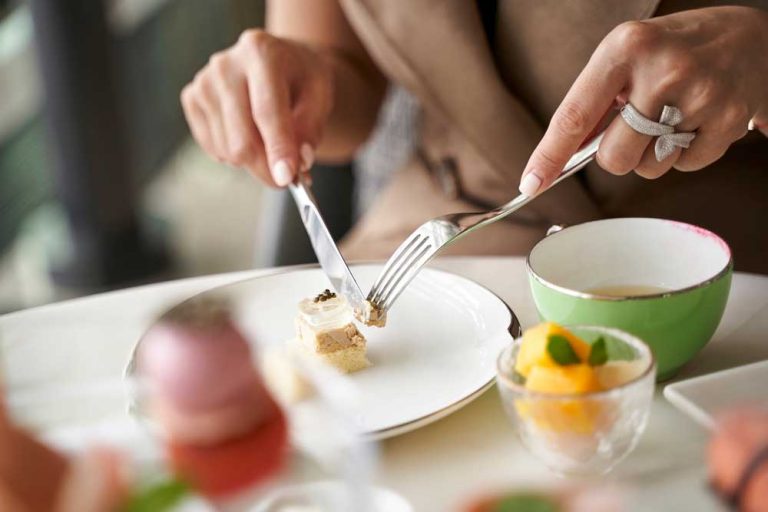 17 Best Breakfast Places In Honolulu (Hawaii) - The Tourist Checklist