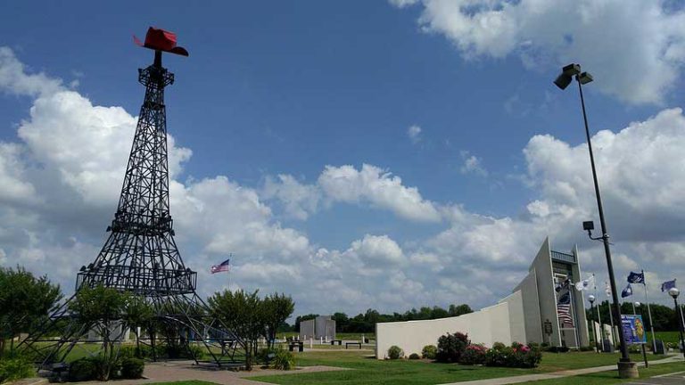 25 Best & Fun Things to Do in Paris (TX) - The Tourist Checklist