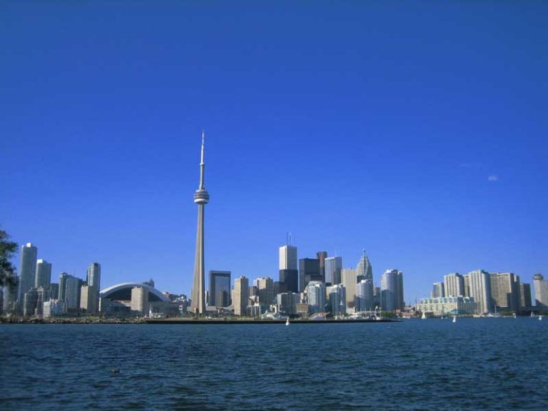 25 Best & Fun Things to Do in Ontario (Canada) - The Tourist Checklist