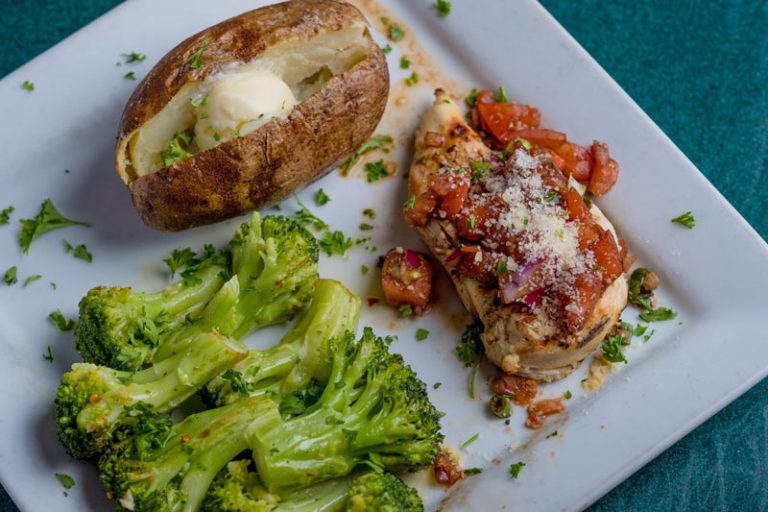 17 Best Restaurants In Kalamazoo (MI) - The Tourist Checklist
