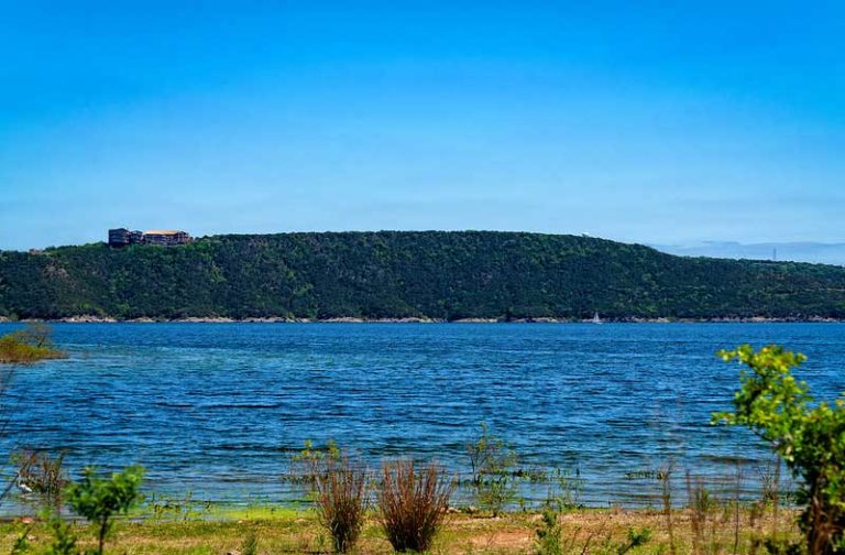 24 Best & Fun Things to Do in Lake Travis (TX) - The Tourist Checklist