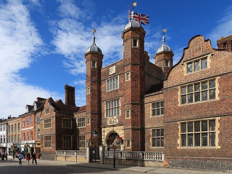 23 Best & Fun Things to Do in Guildford (Surrey, England) - The Tourist ...