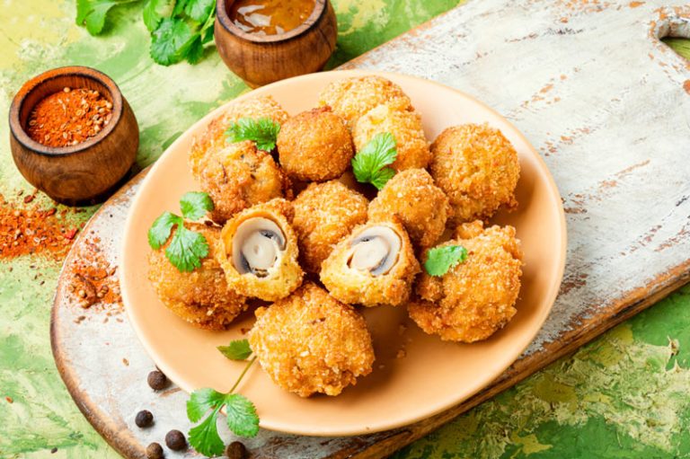 15 Best & Fun Restaurants in Groton, CT (with Map) - The Tourist Checklist