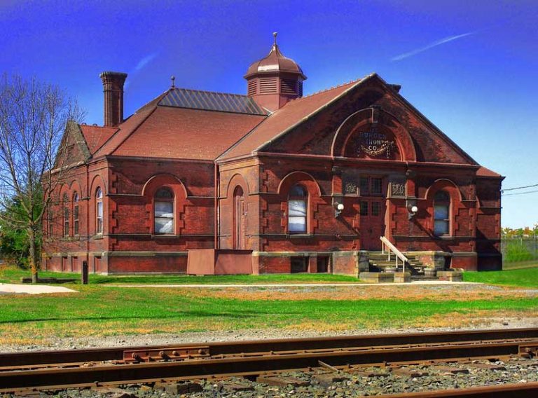 23 Best & Fun Things to Do in Troy (NY) - The Tourist Checklist