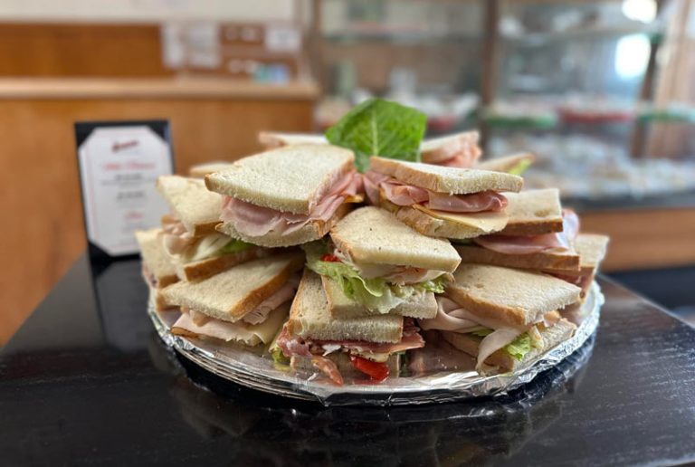 15 Best Restaurants in Schenectady, NY - The Tourist Checklist