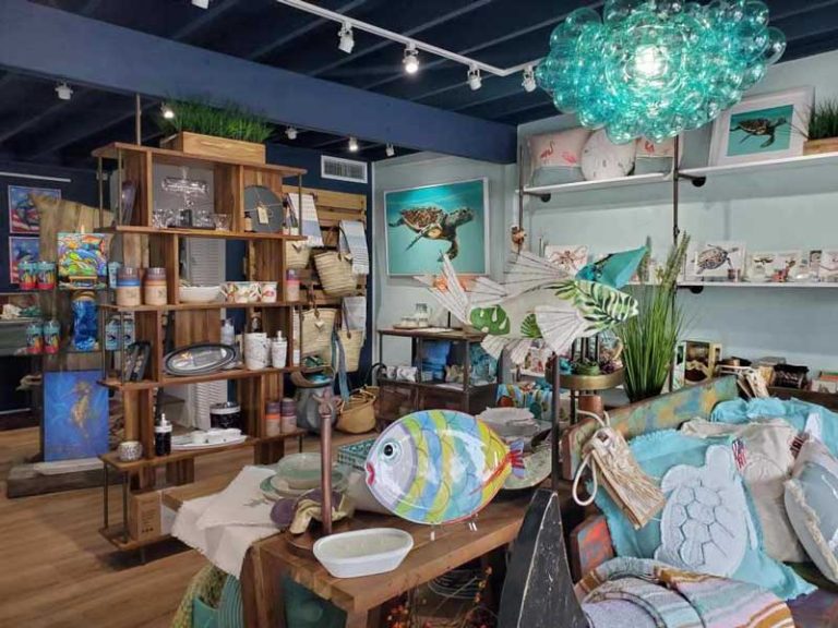 15 Best Shopping Centers in Islamorada, FL - The Tourist Checklist