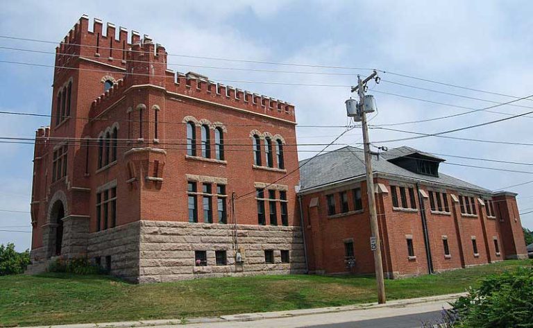 24 Best & Fun Things to Do in Westerly (RI) - The Tourist Checklist