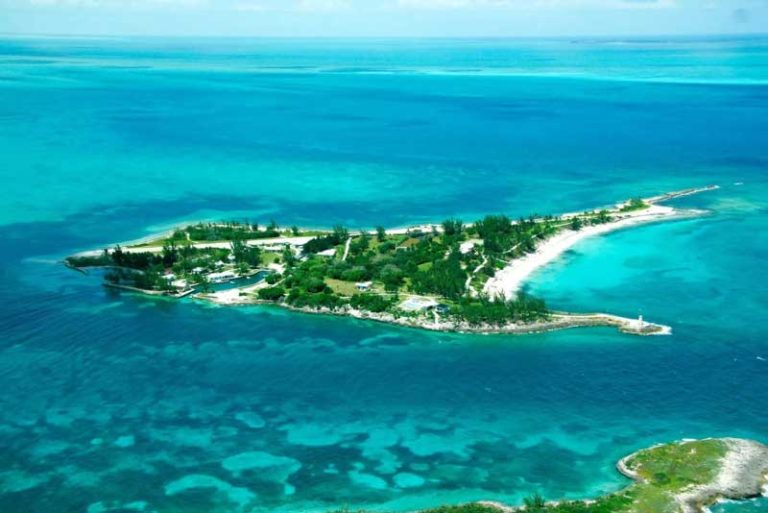 7 Private Islands in the Bahamas You Can Visit - The Tourist Checklist