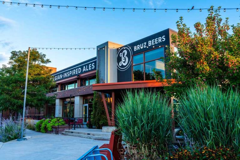 14 Best Breweries in Denver - The Tourist Checklist