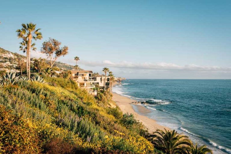 17 Best Beaches in Southern California - The Tourist Checklist