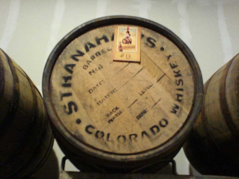 The 15 Best Distilleries in the U.S. - The Tourist Checklist