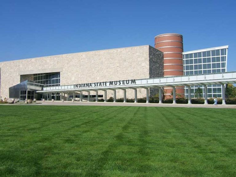 15 Best & Fun Places To Visit in Indiana - The Tourist Checklist