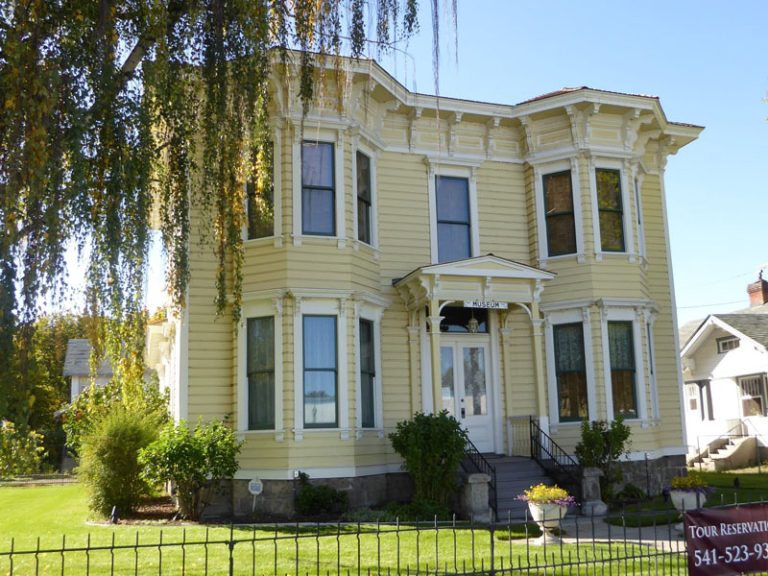 23 Best & Fun Things To Do in Baker City (Oregon) - The Tourist Checklist