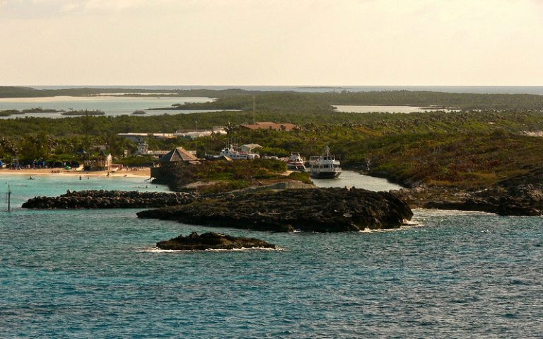 23 Best & Fun Things To Do in Half Moon Cay - The Tourist Checklist