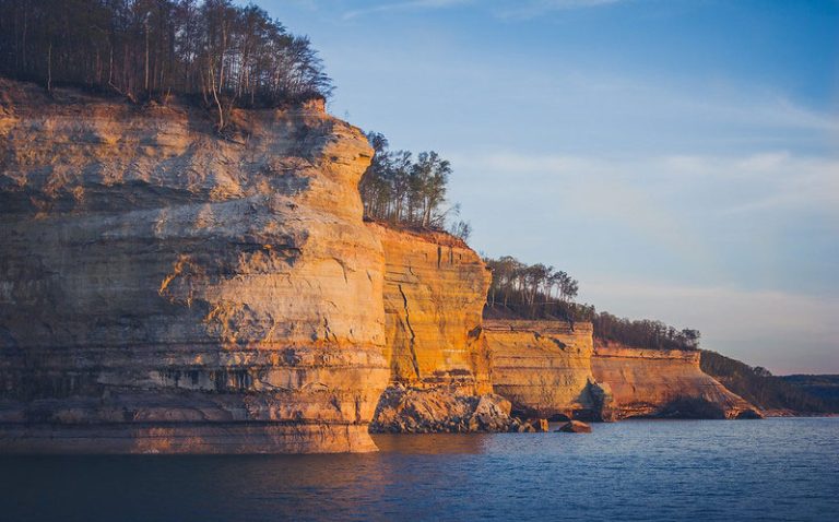 25 Best & Fun Things To Do In Upper Peninsula (MI) - The Tourist Checklist