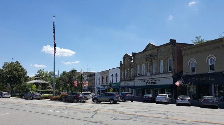 25 Best & Fun Things To Do In Chagrin Falls (Ohio) - The Tourist Checklist